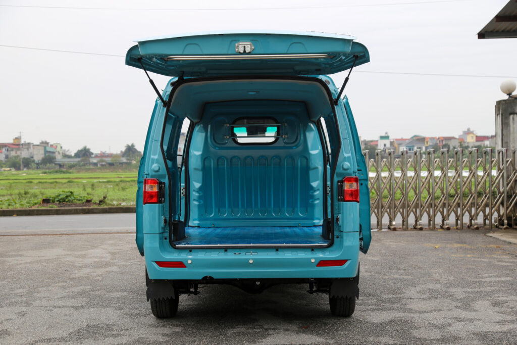 SRM X30i V2 - Xe Tải Van Đáng Mua Nhất